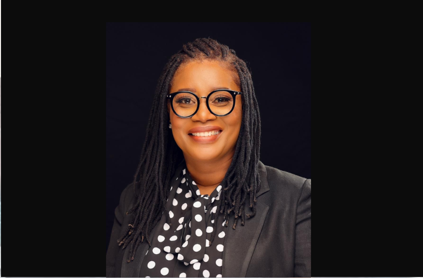RACHEL SAINT JULIEN, UNE FEMME HORS NORME! - Happiness Communications